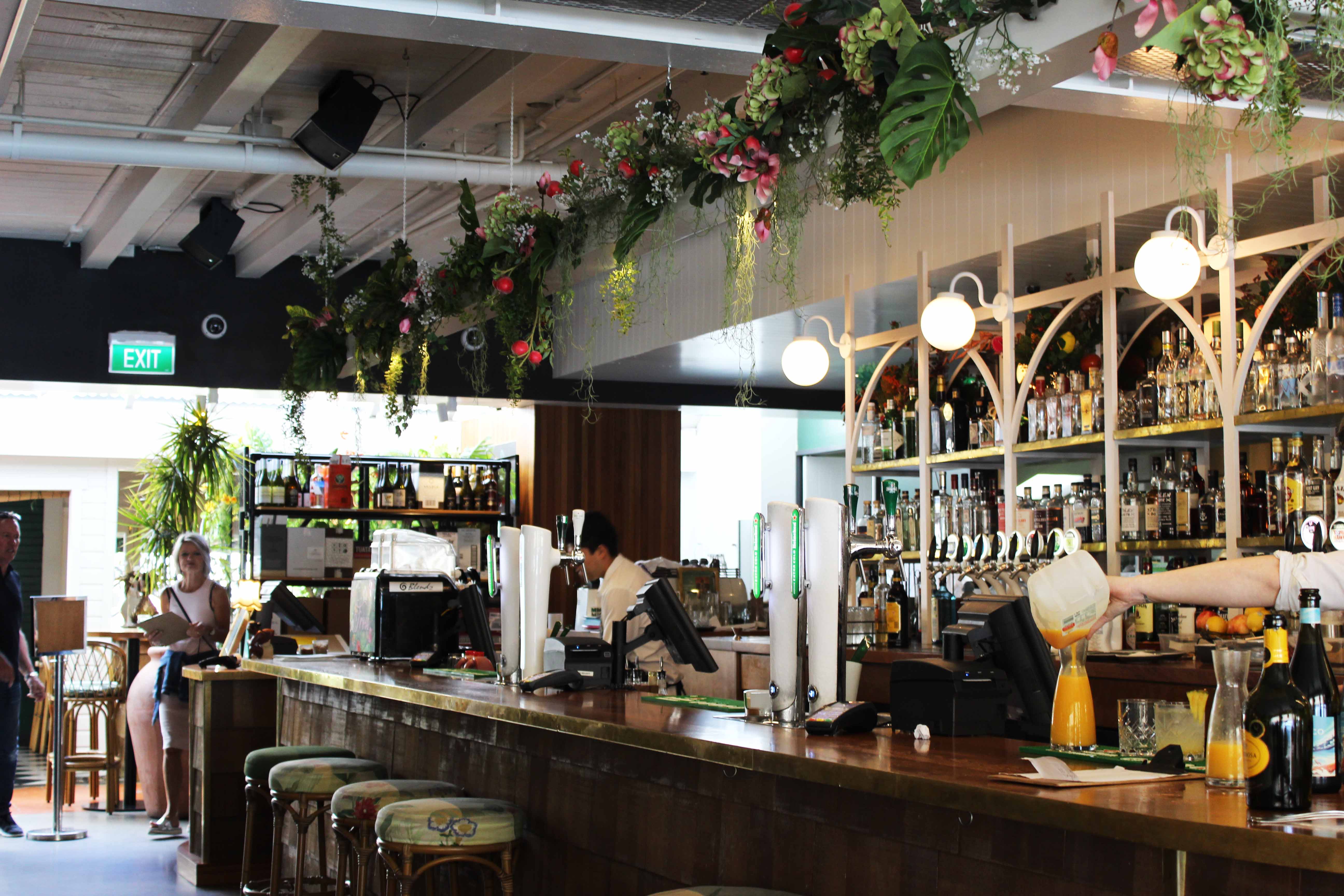 Bottomless Brunch at The Lula Inn – A Style Collector